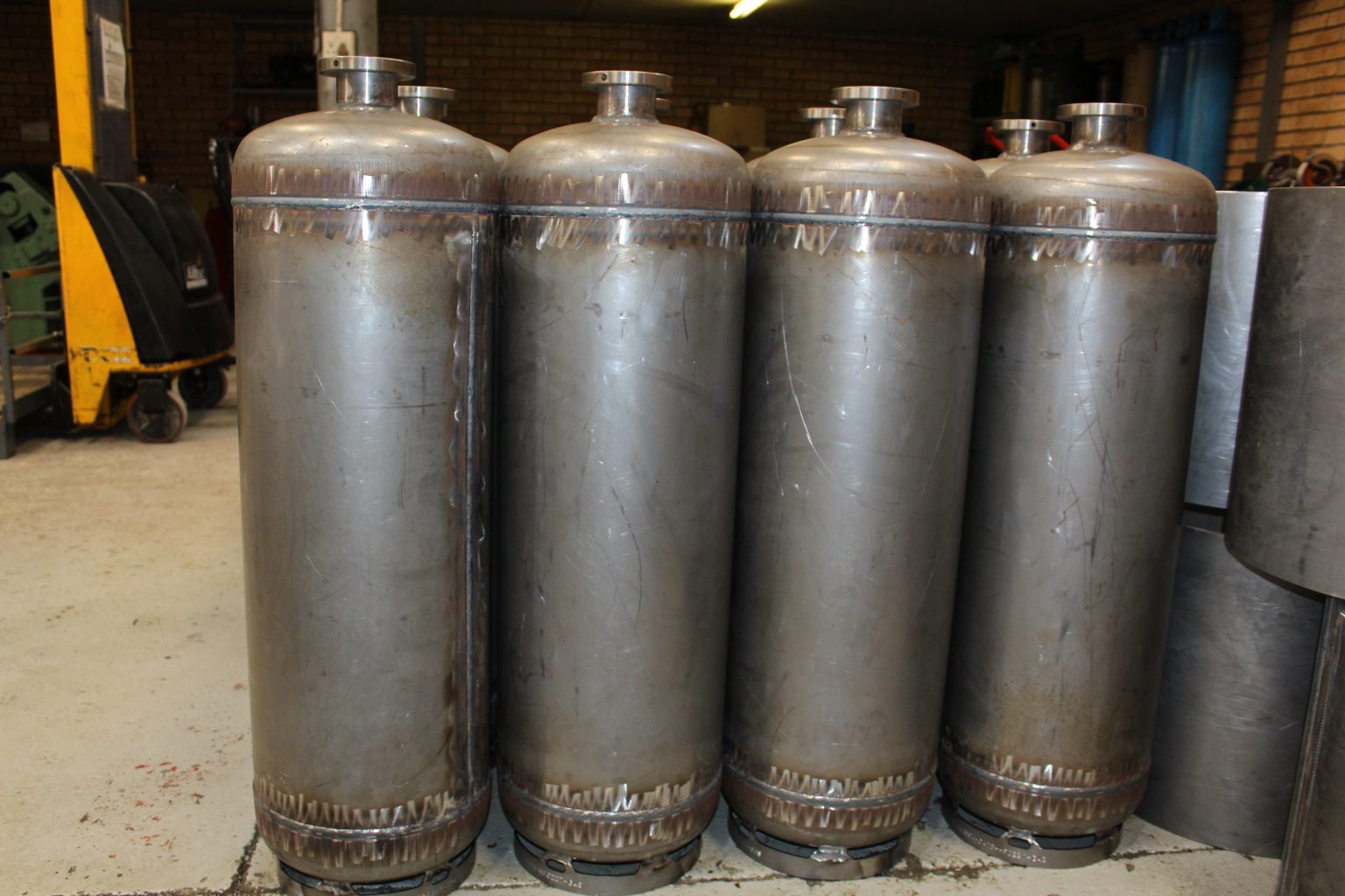 Certified Gas Cylinder Manufacturing | Quality Assured | FST